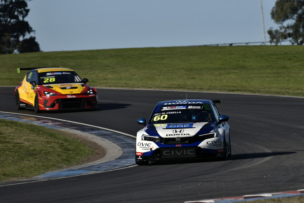 Victoria uruguaya con Casella en el TCR South America - CIRCUITO 21